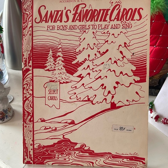 Thomas Music Co. | Other | Santas Favorite Carols4 Carolsauld Lang Syne ...